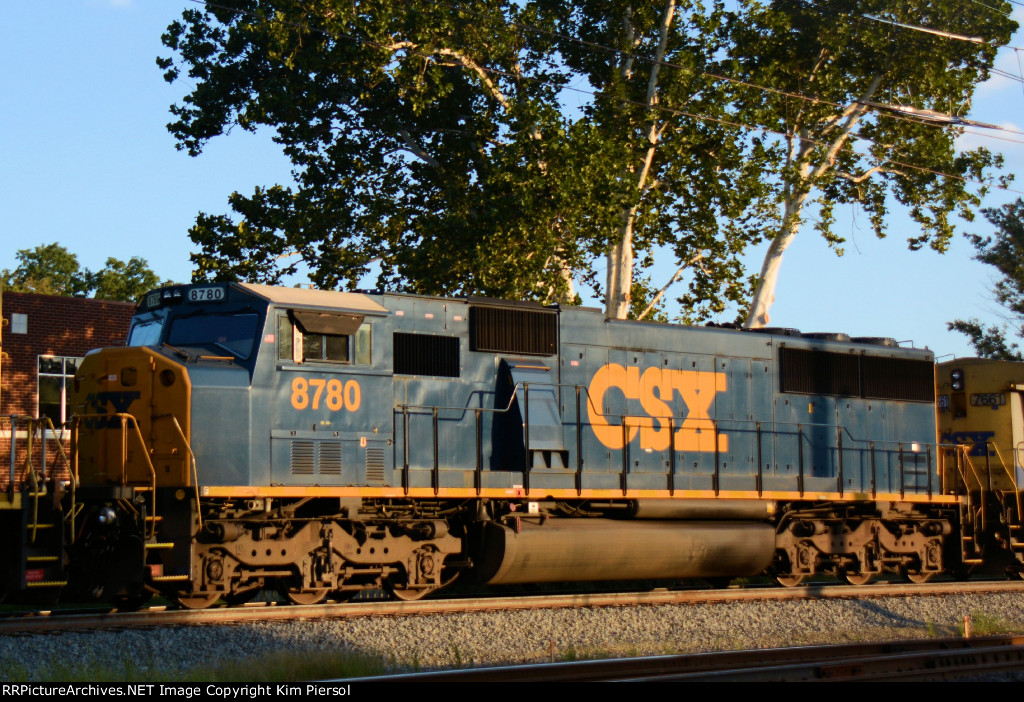 CSX 8780